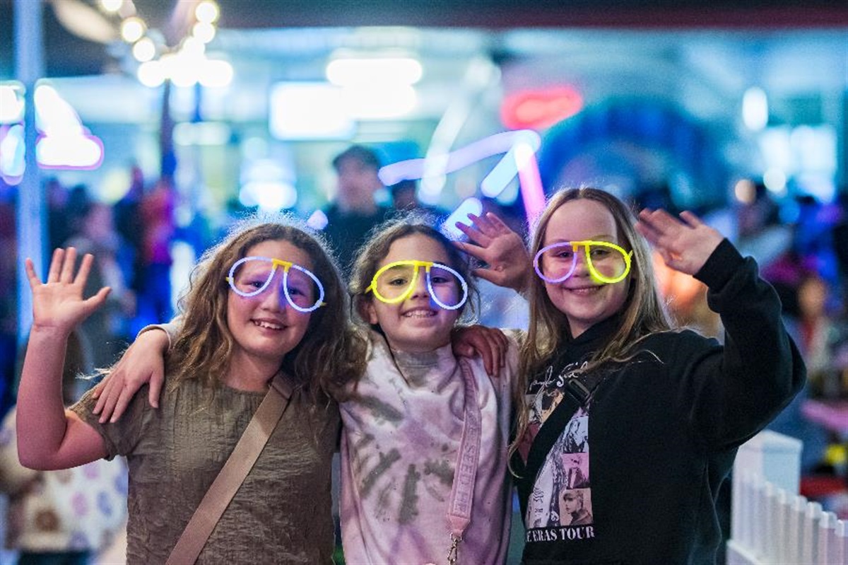 Street party lights up Moorabbin Junction - City of Kingston