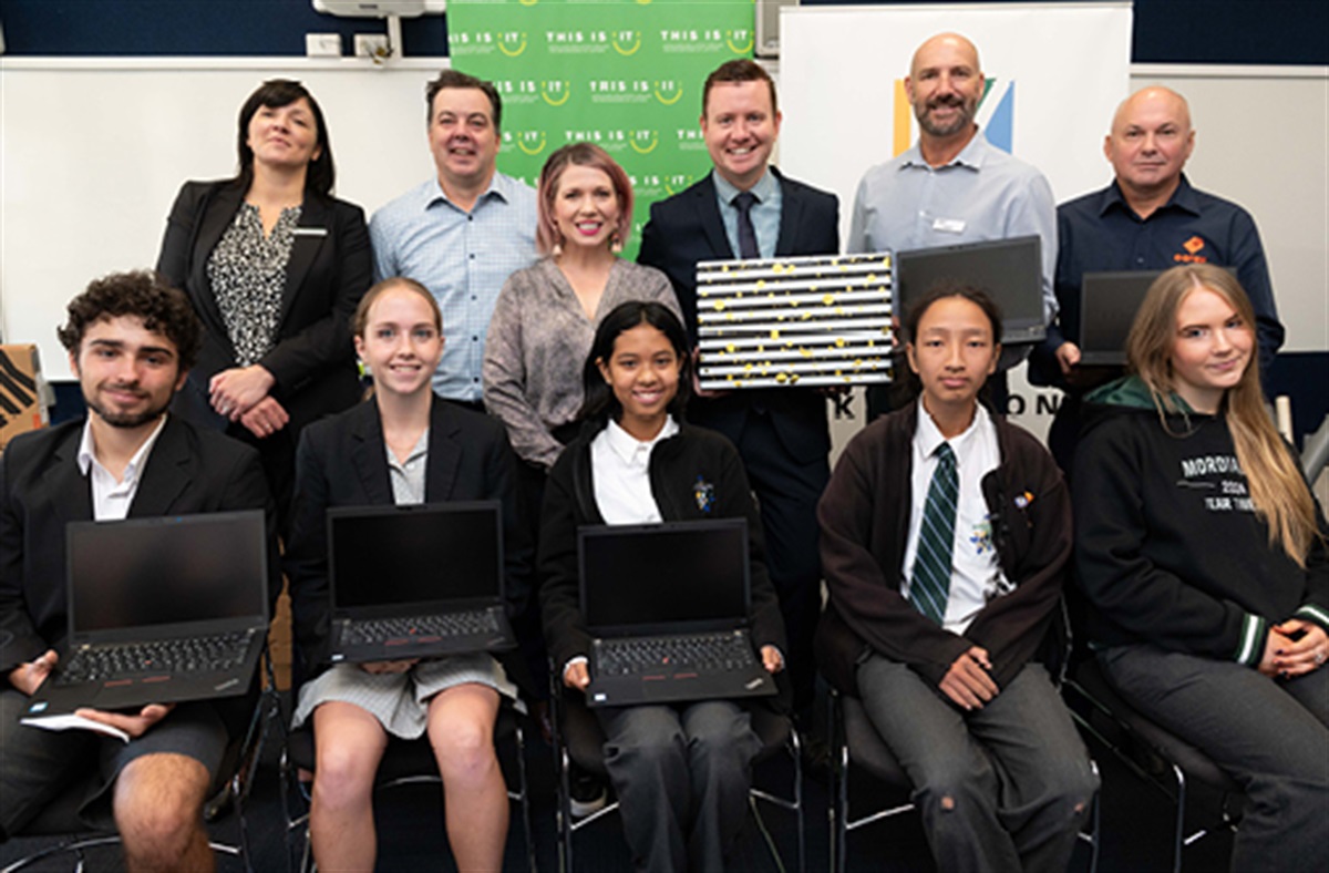 Kingston Secondary Students Receive Donated Computers | Mirage News